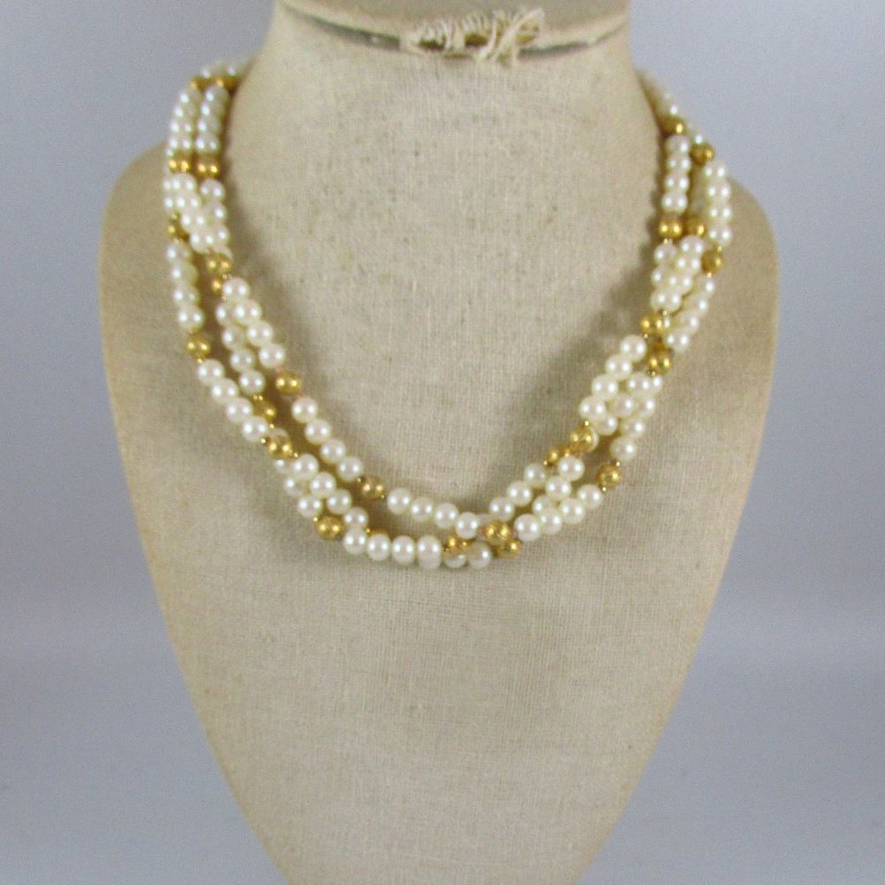 Vintage 3 Strand Layered Pearls Gold Textured Choker … - Gem